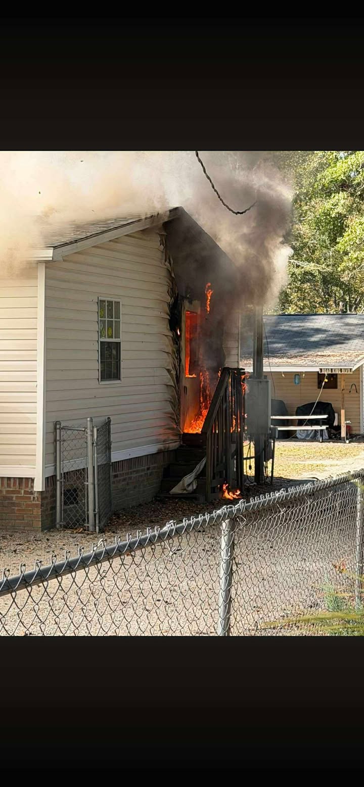 Firefighters Battle Fire For Two and a Half Hours - The Dillon County ...